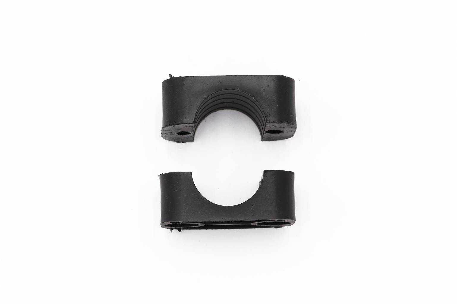 Behringer 1" TUBE CLAMP SET | beh3100pp | ohcanadasupply.ca