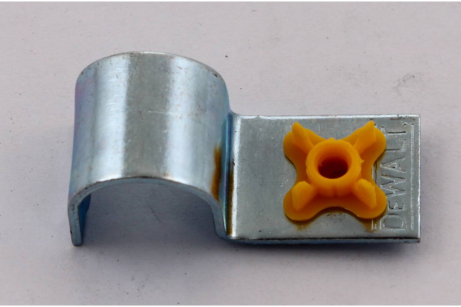 Dewalt STICK-E BX CABLE/FLEXIBLE CONDUIT STRAP ASSEMBLY | dewdfd405338 ...