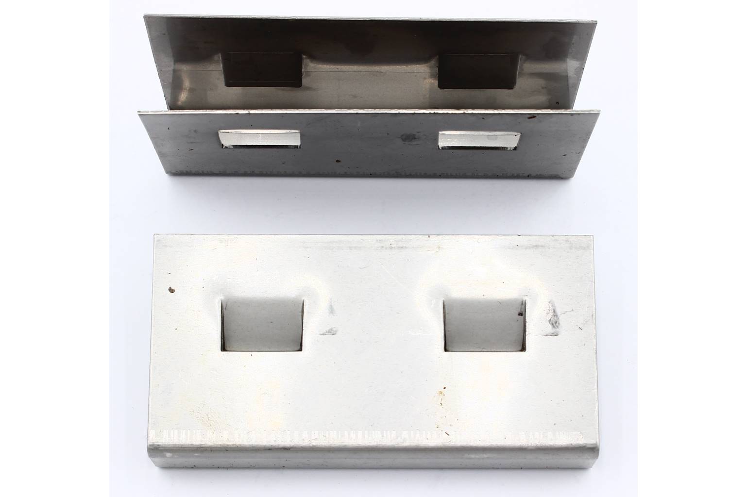 Justrite Joining Clips | jst28926 | ohcanadasupply.ca