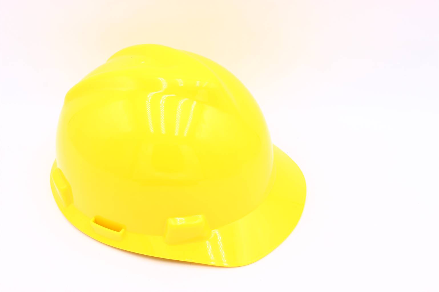 MSA V-GARD PROTECTIVE HARD HATS | msa463944 | ohcanadasupply.ca